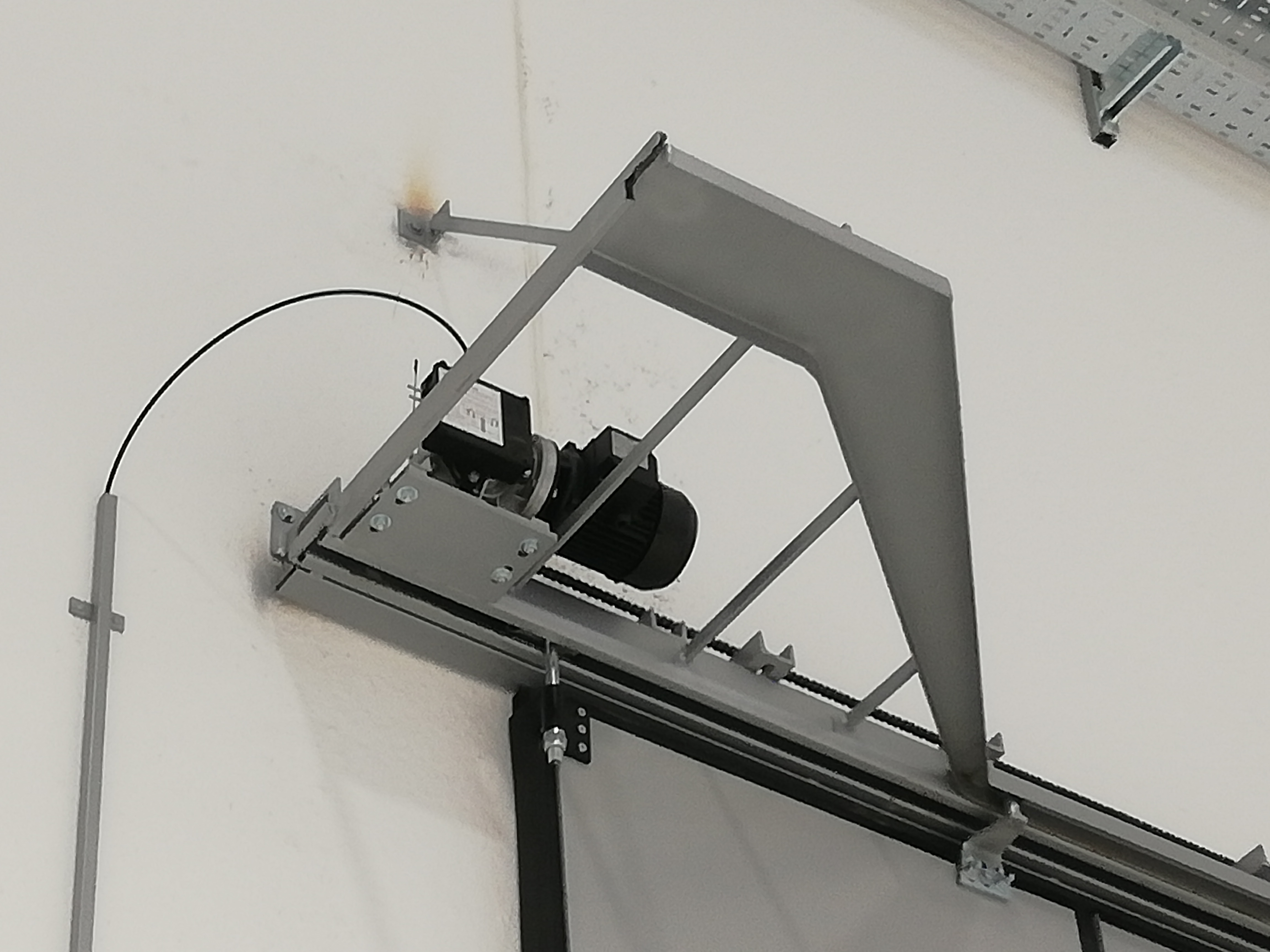 Lateral Side Folding Industrial Doors - Fors Srl